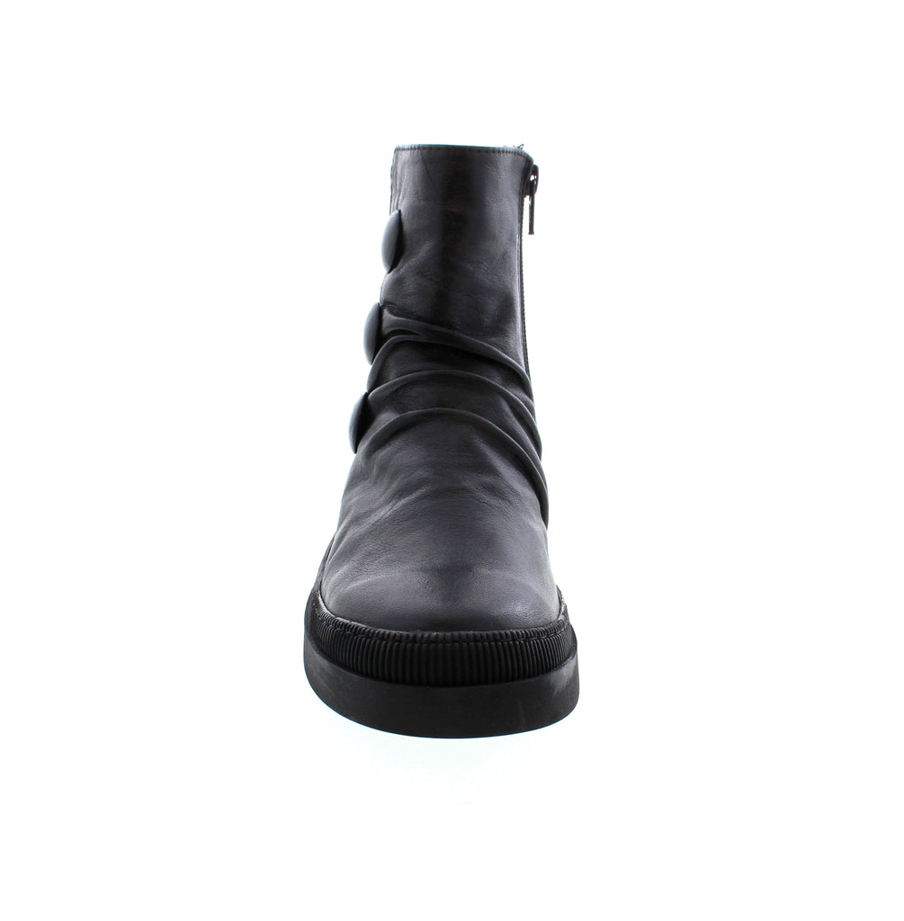 Volks Walkers Ayla | Black – Sole City Shoes