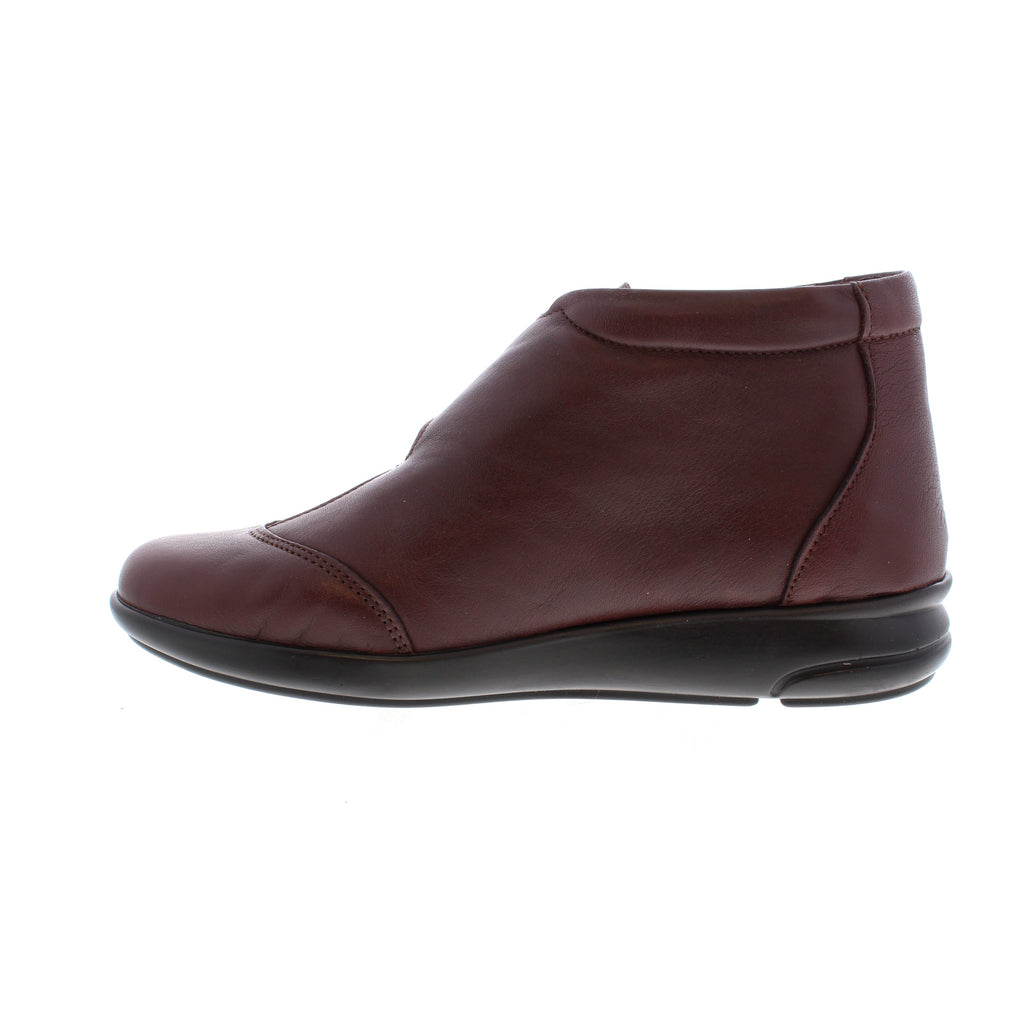 Volks Walkers Bruna | Wine – Sole City Shoes